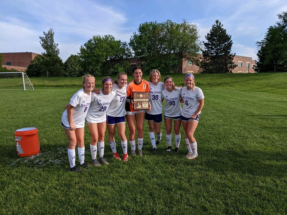Soccer team ready for the new season – The Bulldog Bulletin